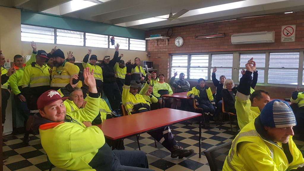 Members say yes to Bayside Council agreement | United Services Union
